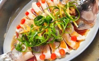 鱼怎么做才好吃_清蒸鲈鱼做法