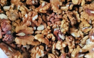 椒盐核桃仁怎么做_正宗做法窍门