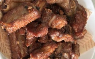 香酥炸排骨怎么做_家常炸排骨外酥里嫩技巧