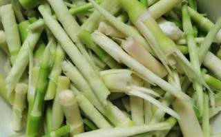 野生小竹笋怎么做好吃_野生小竹笋的家常做法大全