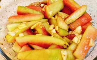 西瓜皮怎么做好吃_西瓜皮菜谱大全