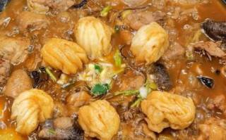 鸡肉炖蘑菇怎么做_鸡肉炖蘑菇的家常做法