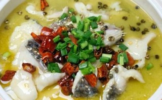 酸菜鱼的家常做法_酸菜鱼怎么做好吃又嫩