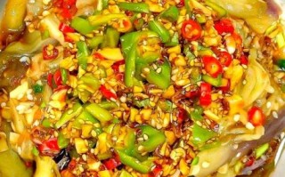 凉拌茄子怎么做_凉拌茄子用蒸还是煮