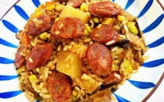 土豆饭怎么做_电饭煲土豆饭做法