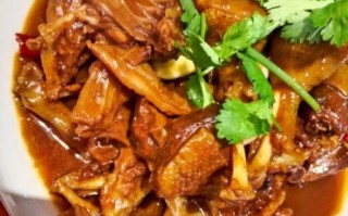 红烧鸭子怎么做好吃_正宗红烧鸭子的做法