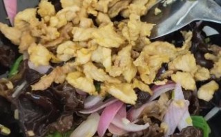 过油肉怎么做才正宗_过油肉用里脊还是后腿肉