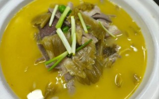 酸菜猪肚汤怎么做_酸菜猪肚汤的家常做法