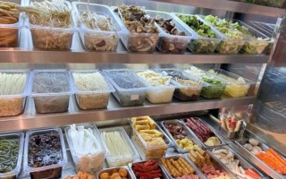 麻辣烫自己干还是加盟好_成本利润对比