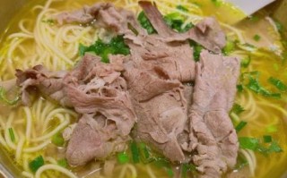 牛肉面怎样做好吃_牛肉面汤头怎么熬才香