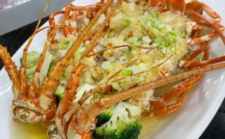 龙虾怎么做才好吃_清蒸还是蒜蓉更香