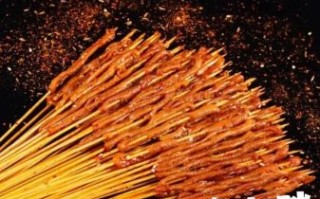 铁板鸭肠怎么做好吃_铁板鸭肠热量高吗