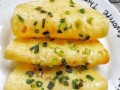懒人葱油饼怎么做_不用揉面的葱油饼做法