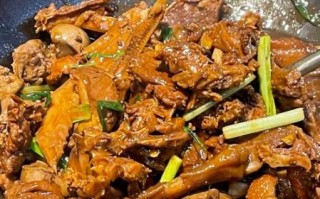 鹅肉怎么做好吃_鹅肉炖多久才软烂