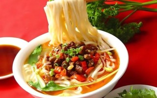 面条图片大全高清图片哪里找_高清面条美食图怎么拍