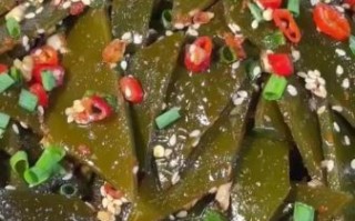 凉拌海带怎么做_凉拌海带要不要焯水