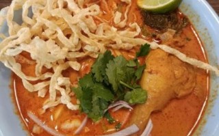 咖喱鸡肉面怎么做_咖喱鸡肉面热量高吗