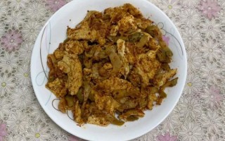 鸡蛋炒榨菜怎么做_鸡蛋炒榨菜好吃吗