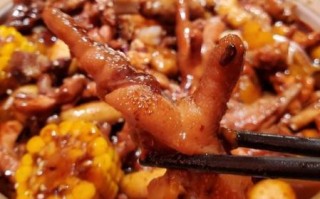 鸡脚和什么菜一起炖最好_鸡脚炖什么菜最香