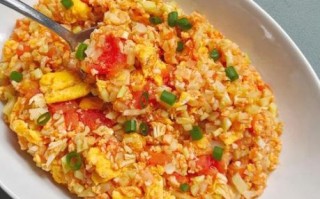 番茄蛋炒饭怎么做好吃_番茄蛋炒饭秘诀