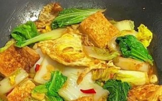白菜炒豆腐怎么做_白菜炒豆腐的家常做法
