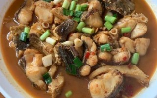 鱼头怎么做好吃_鱼头汤怎么炖才白