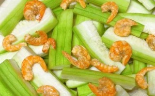 丝瓜炒什么好吃又营养_丝瓜炒蛋还是炒虾仁