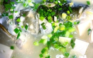 胖头鱼炖豆腐怎么做_胖头鱼炖豆腐的家常做法