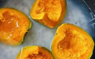水煮南瓜的做法_水煮南瓜怎么做好吃
