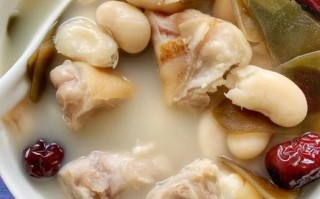 雪豆炖猪蹄的做法窍门_猪蹄怎么炖才软糯不腥