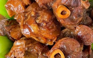 羊腿肉怎么炖才好吃_羊腿肉去膻味技巧