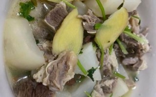 牛肉炖白萝卜怎么做_牛肉炖白萝卜要焯水吗