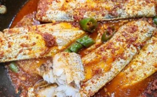 家常炖带鱼怎么做_带鱼炖多久才入味