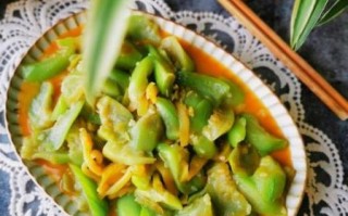怎么炒丝瓜好吃又简单_丝瓜怎么炒不发黑