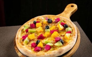 水果披萨怎么做_家常水果披萨简单做法