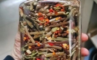 泡蕨菜怎么泡才脆_泡蕨菜的做法大全