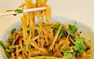 孜然土豆丝怎么炒才脆_孜然土豆丝要不要焯水