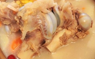 家常炖大骨头怎么做_大骨头汤怎么炖才白