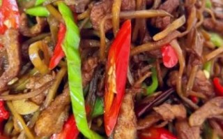 腌菜炒肉丝怎么炒才脆嫩_腌菜炒肉丝的家常做法