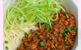 炸酱的家常做法_炸酱面怎么做才好吃
