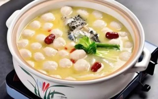 鱼丸和什么做汤好吃_鱼丸汤搭配推荐