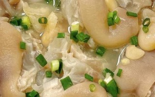 怎样煲出奶白浓汤_煲汤需要多长时间