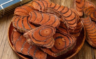 鸡血藤配伸筋草的功效与作用_鸡血藤伸筋草一起用多久见效