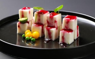 蓝莓山药怎么做_蓝莓山药怎么摆盘好看