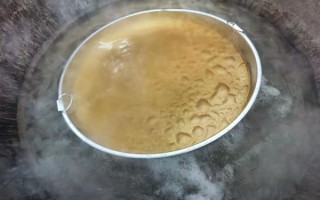 红薯粉皮怎么做_自制红薯粉皮视频教程