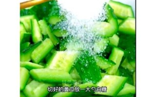凉拌黄瓜怎么做才脆_凉拌黄瓜要不要焯水