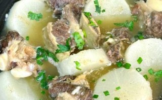 牛排骨炖萝卜怎么做_炖多久才软烂