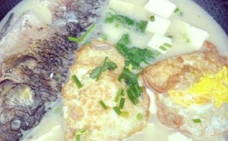 鲫鱼怎么做好吃_鲫鱼汤的做法