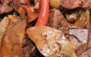 水煮河蚌怎么做_水煮河蚌的做法大全