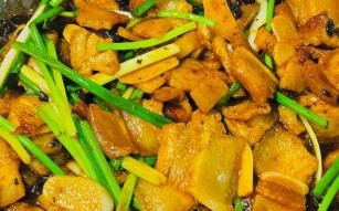 煎五花肉怎么做才好吃_新手零失败做法